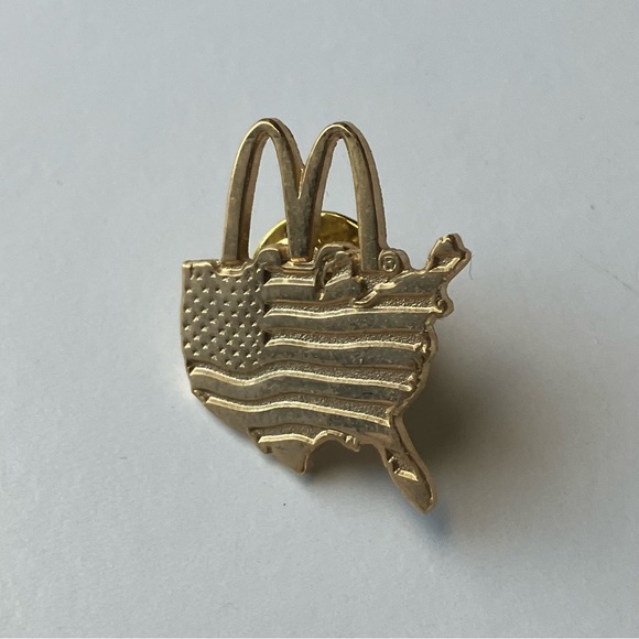 McDonald's | Accessories | Vintage Mcdonalds Pin | Poshmark
